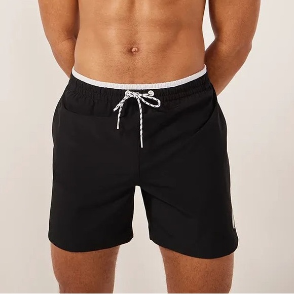 chubbies | Swim | Chubbies Classic Swim Trunks The Capes Black Summer ...